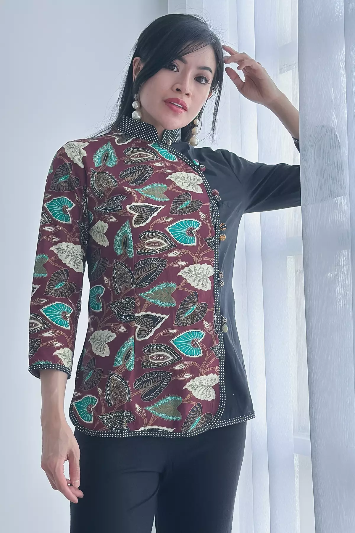 Jual DhieVine Batik Juniper Daun Maroon Batik Blouse Original 2025 ...