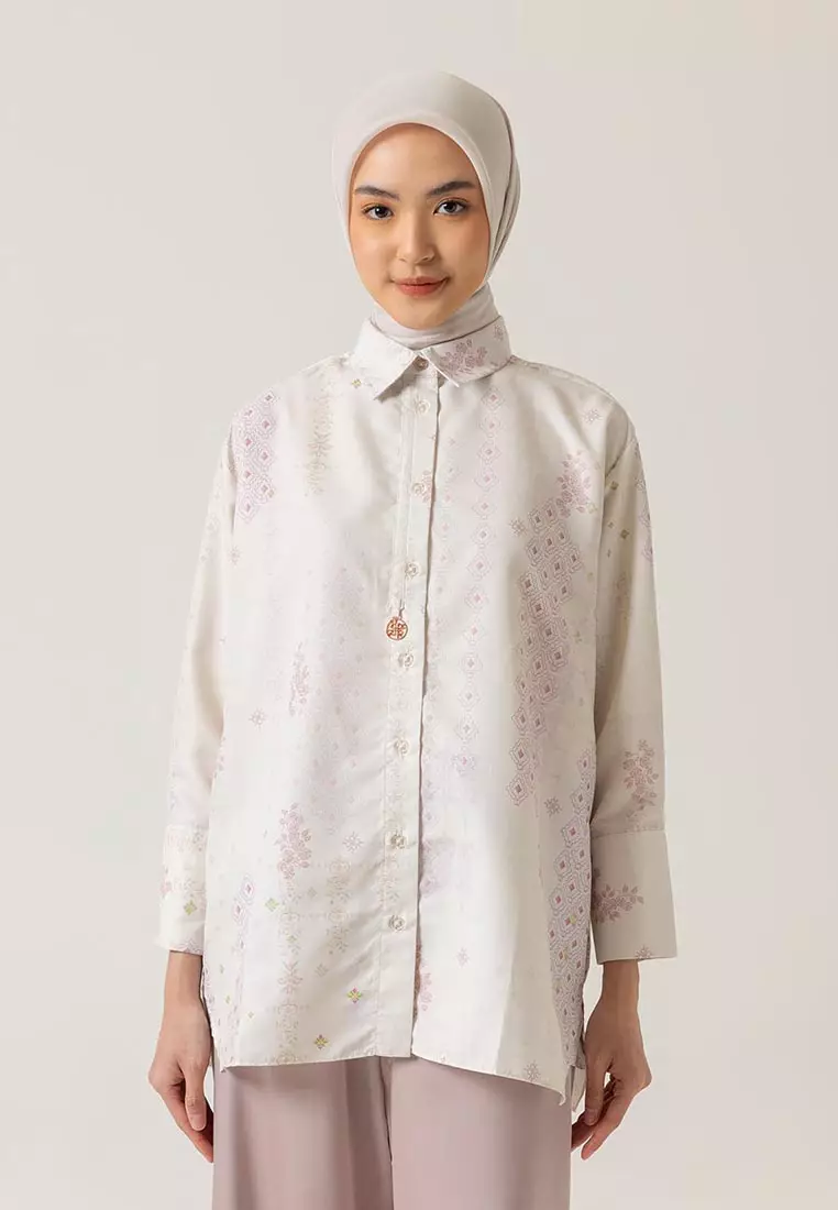 Jual Riamiranda Ria Miranda Vanilla Ariya Shirt Original 2025 | ZALORA Indonesia