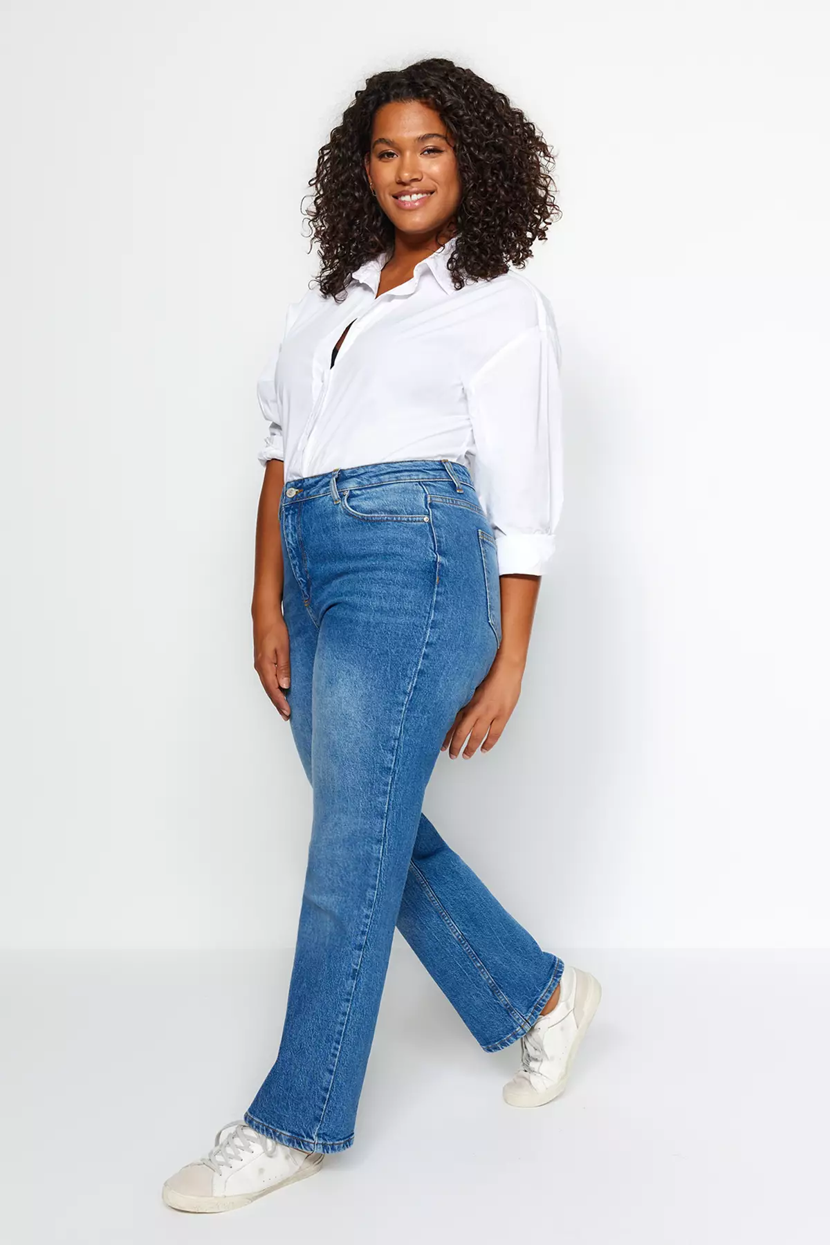 Buy Trendyol Straight Fit Jeans 2026 Online | ZALORA