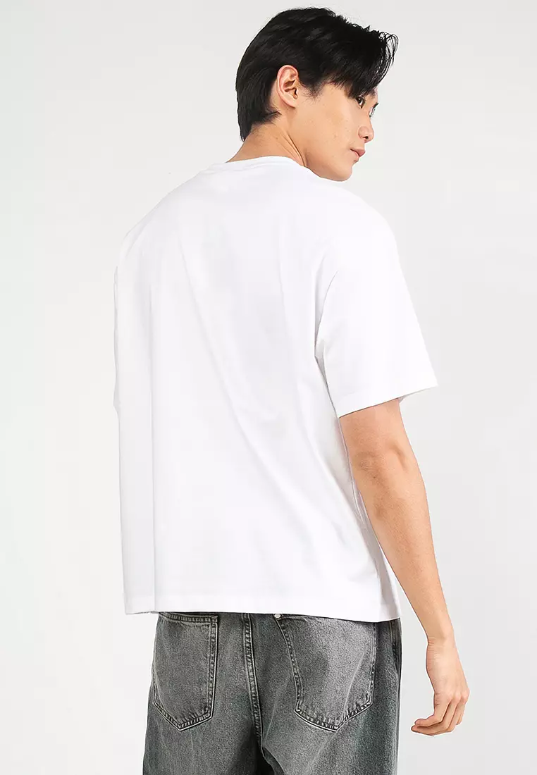 Buy Calvin Klein 16S Calvin Resort Script Grap T-shirt 2025 Online | ZALORA