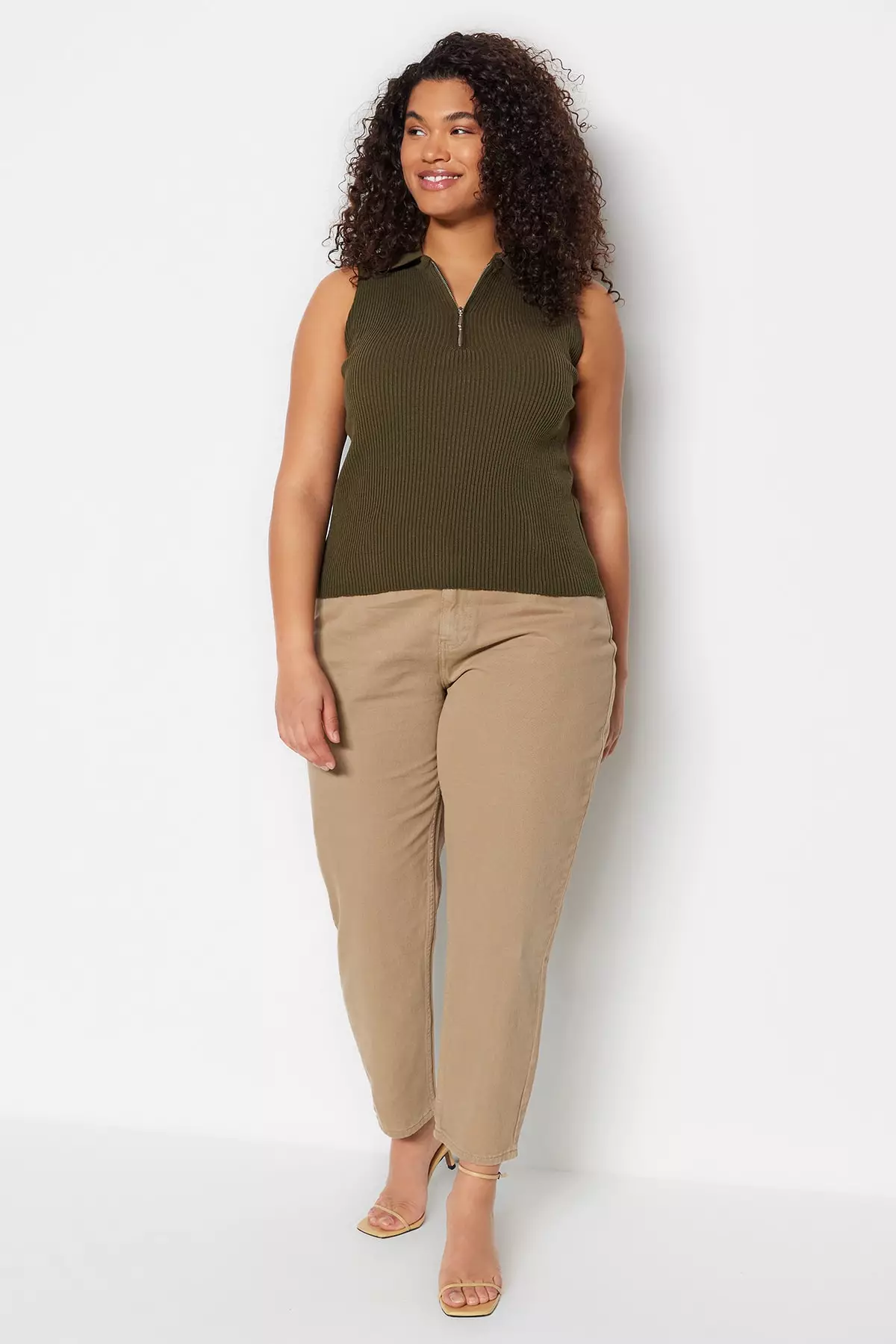 Trendyol Plus Size Polo Neck Zip Top 2024 | Buy Trendyol Online | ZALORA Hong Kong