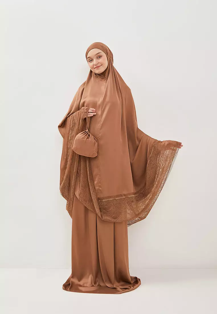 Jual KAMI Kami Sateen Lace Prayer Set Plain Caramel Original 2025 | ZALORA Indonesia