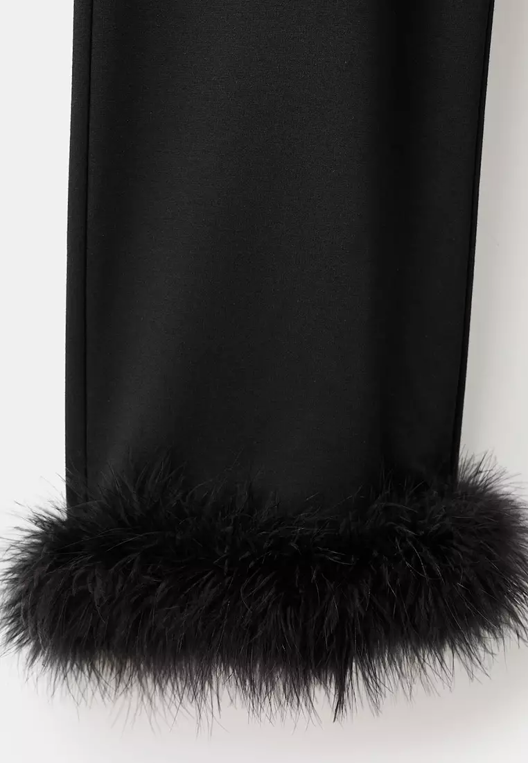 Buy Mango Capri Trousers With Feathers 2026 Online | ZALORA