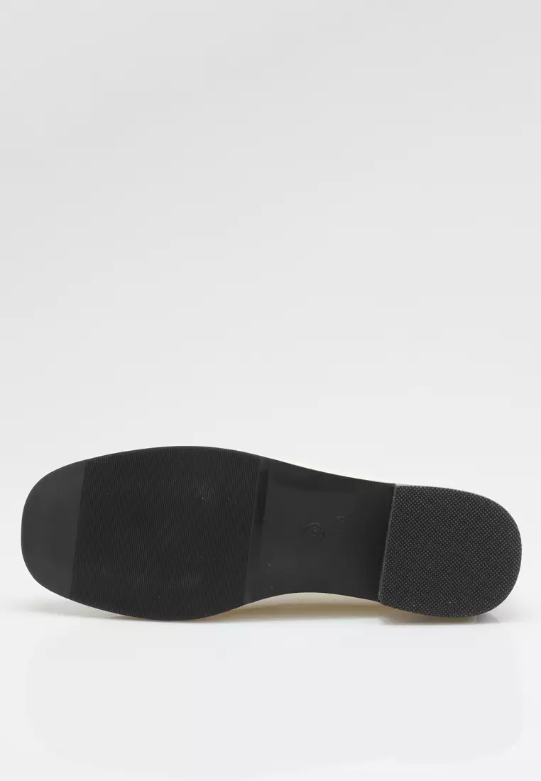 Twenty Eight Shoes Twist Belt Leather Loafers TH-b61-4 2025 | Buy ...