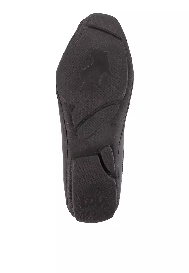 Jual Lois Jeans Moccasins Shoes Original 2025 | ZALORA Indonesia