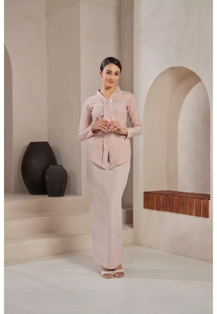 Buy Amar Amran Kebaya Midi Batik Moden Online | ZALORA Malaysia