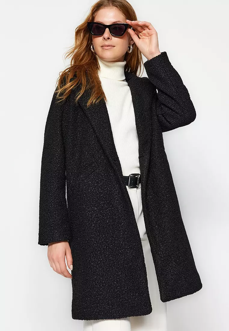Jual Trendyol Textured Long Coat Original 2025 | ZALORA Indonesia