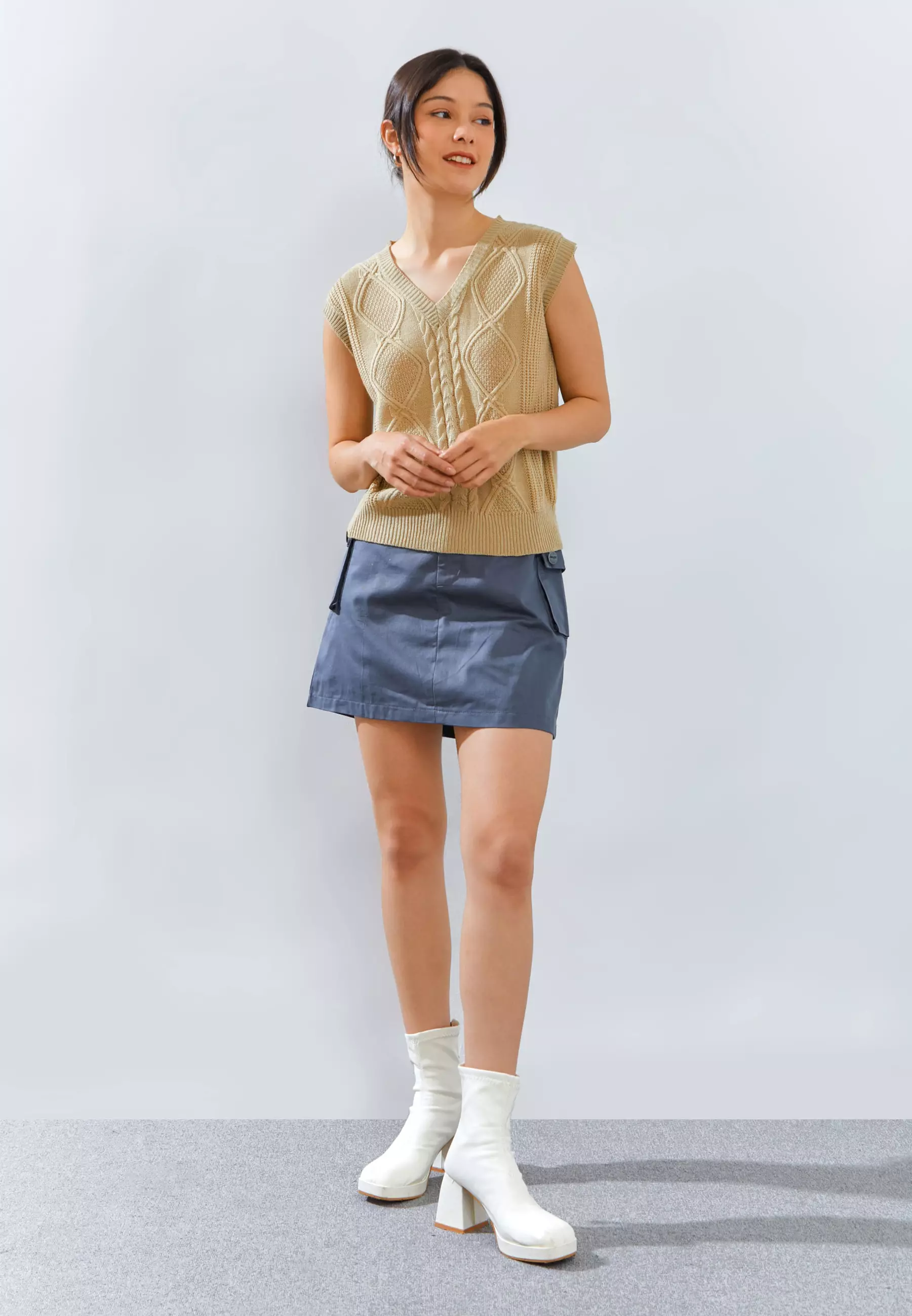 Jual Chic Girl Vena Knitted Khaky Original 2024 | ZALORA Indonesia