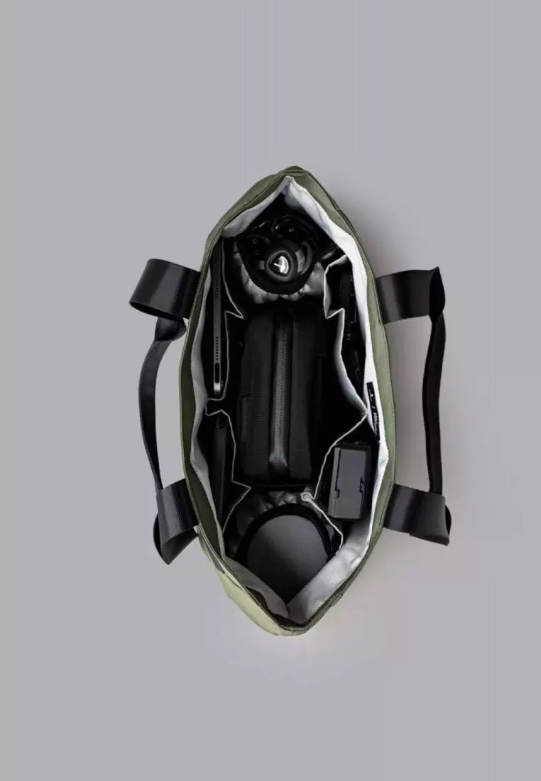 Buy Alpaka Alpaka Elements Tote Bag (M) Axoflux 210D (Green/Grey) 2025 ...