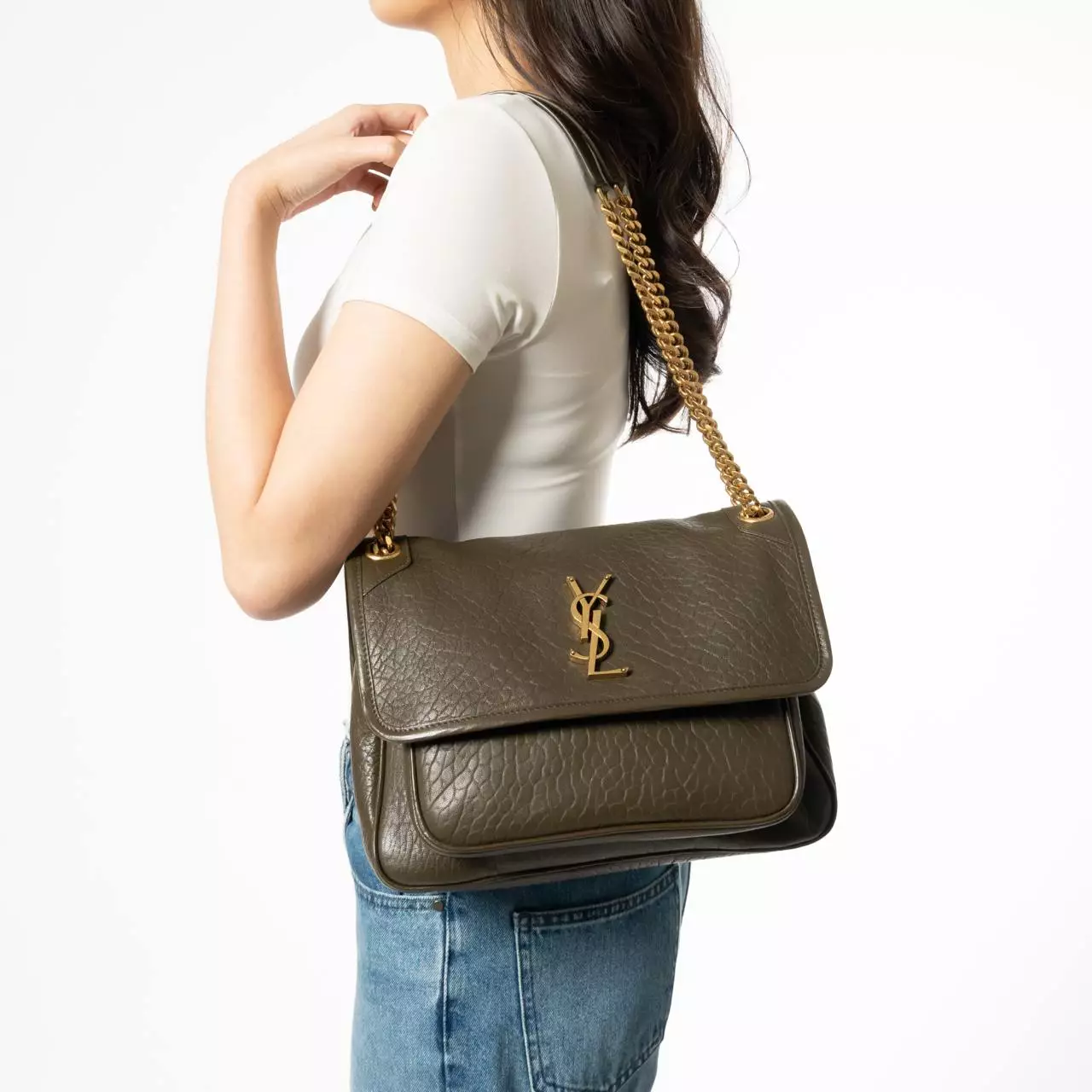 Jual SAINT LAURENT Saint Laurent Niki Medium Grained Lambskin Shoulder ...