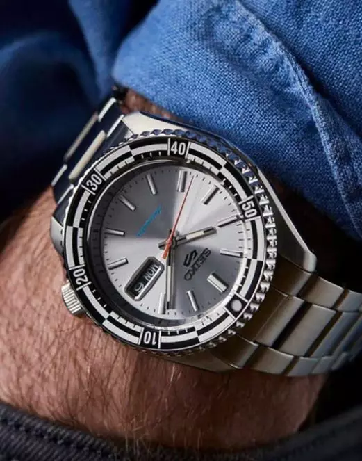 Jual Seiko Jam Tangan Pria Seiko 5 Sports SRPK09K1 Strap Stainless ...