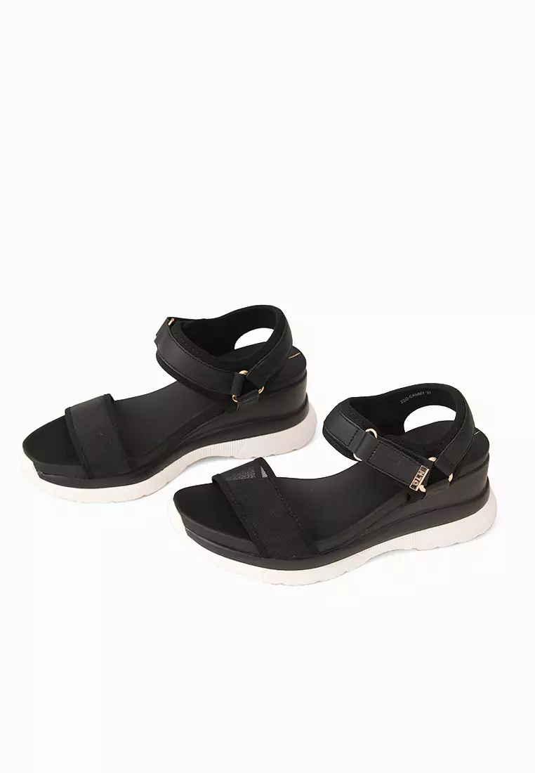 Buy CLN Cammy Wedge Sandals 2025 Online | ZALORA Philippines