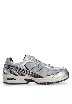 New Balance 9060 | Sneakers | ZALORA Philippines