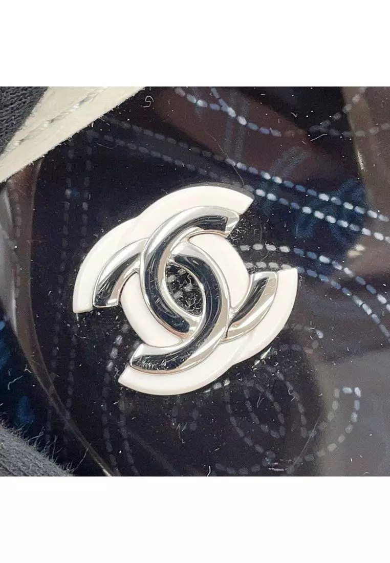 Chanel Pre-Loved Chanel Black Vinyl Camellia 2025 | Buy Chanel Online ...