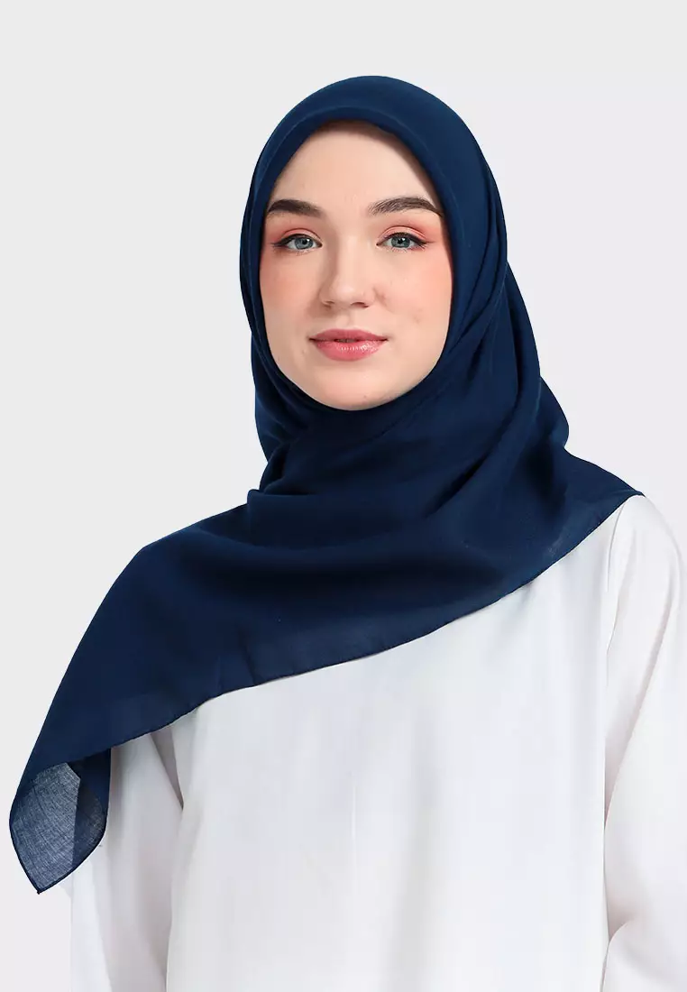 Jual ZOYA Zoya Kamaniya Plain Scarf Navy - Kerudung Hijab Segi Empat Polos Bahan Voal - Ukuran ...