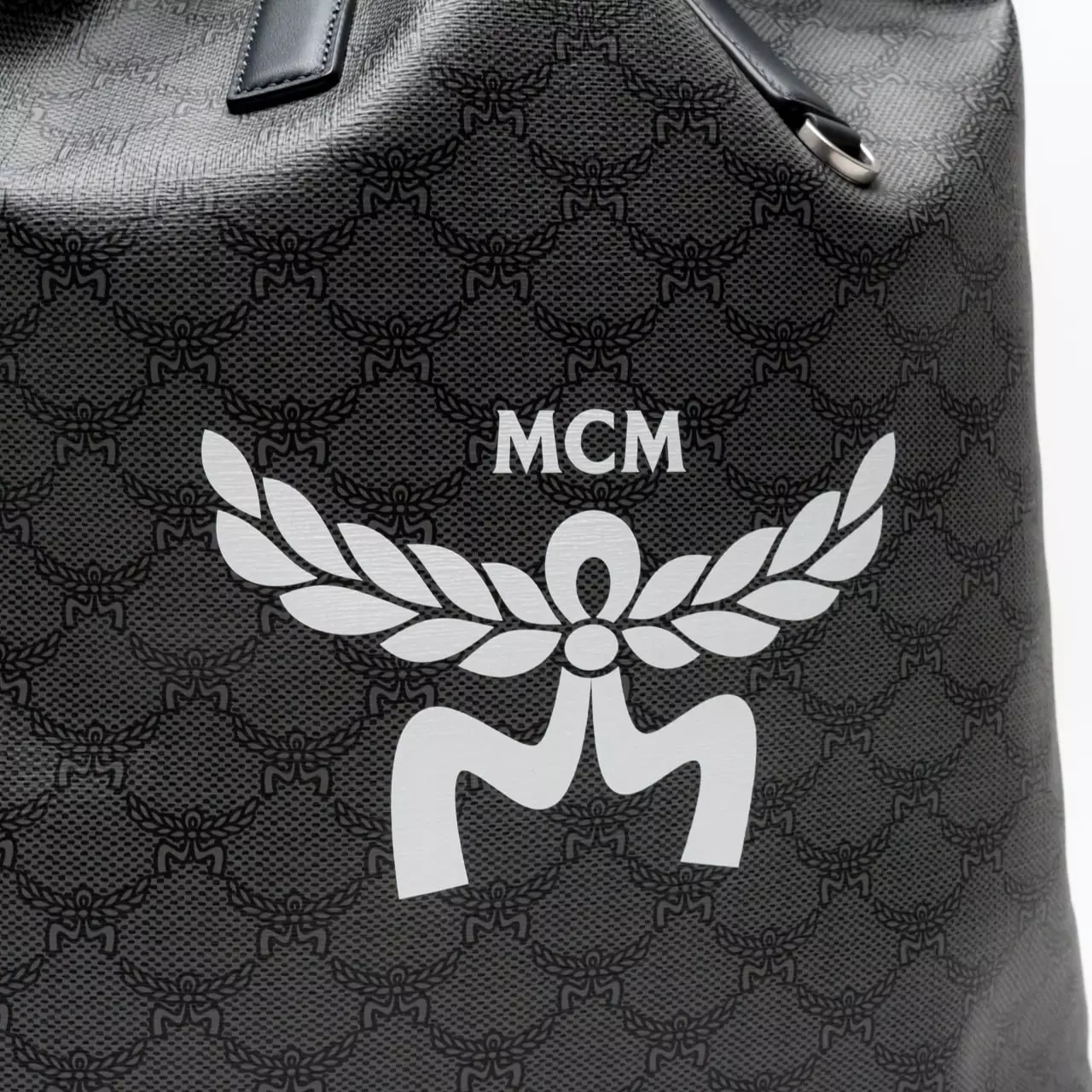 Jual MCM Medium Himmel Drawstring Backpack In Lauretos Dark Grey/White ...