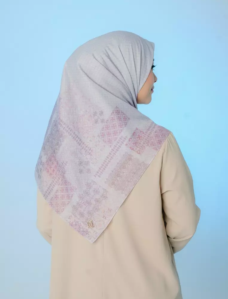 Jual ZOYA BARUNA Scarf Light Grey - Kerudung Hijab Segiempat Motif With BOX - Bahan Nesla ...