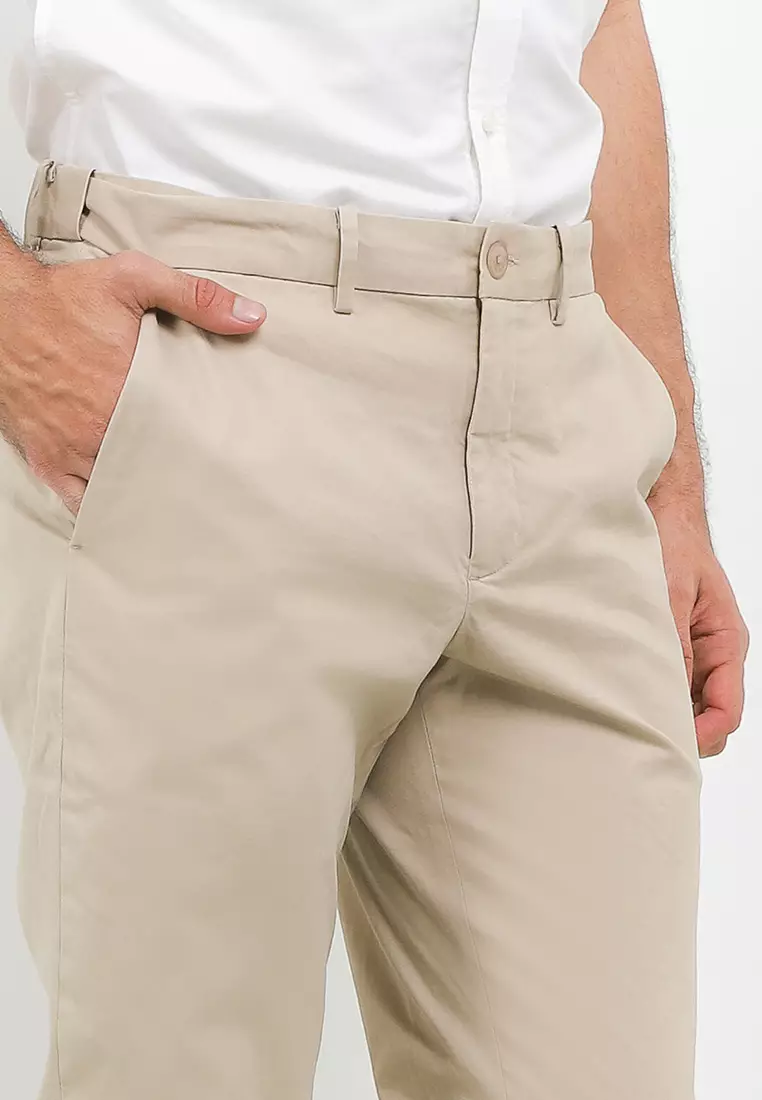 Jual Hush Puppies Tempez Pants Original 2025 | ZALORA Indonesia