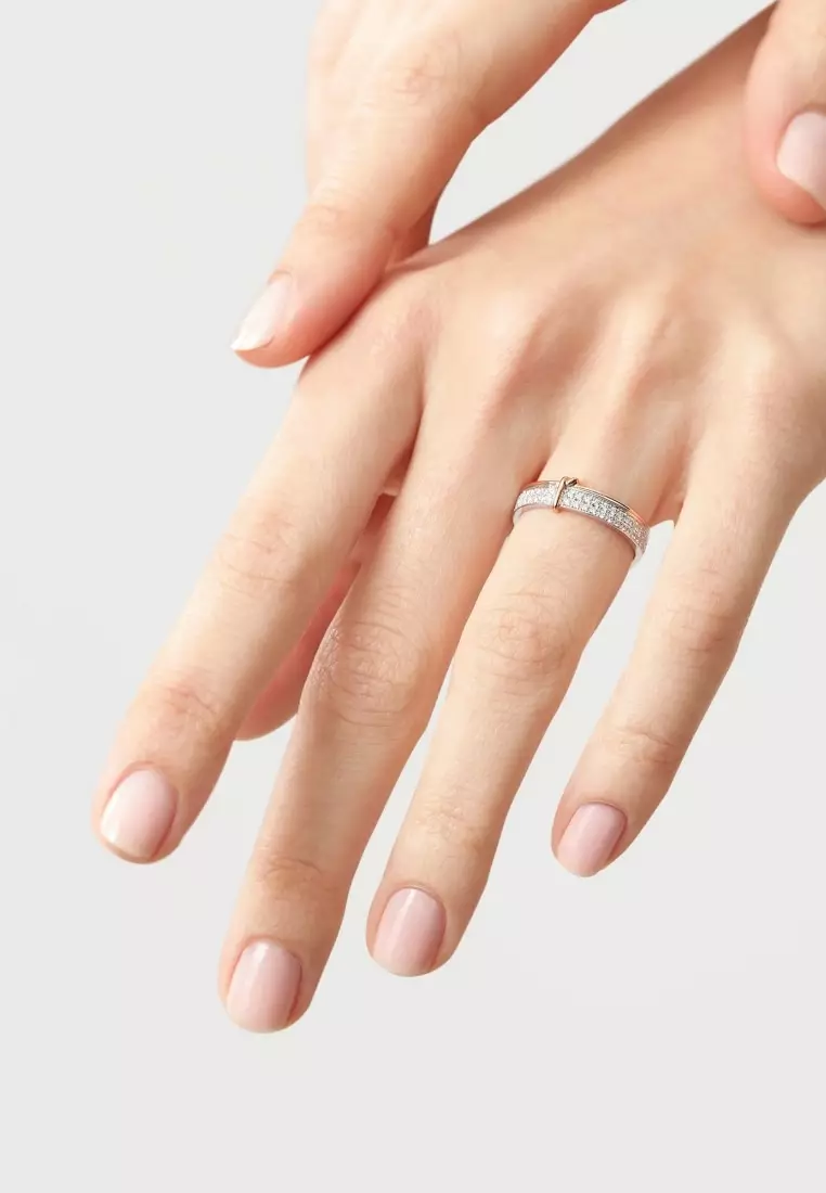 Buy Chow Sang Sang 18K Solid White & Red Gold PROMESSA Love Knot ...