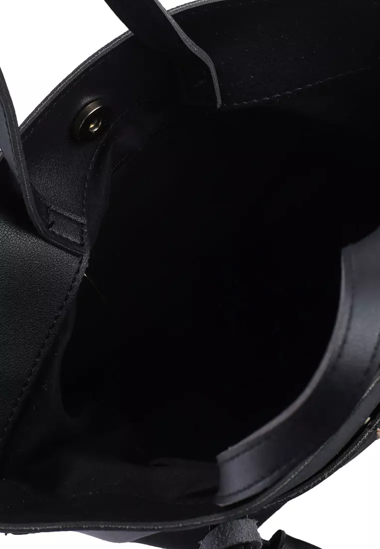 Buy Berrybenka Talaiya Decca Shoulder Bag Online | ZALORA Malaysia