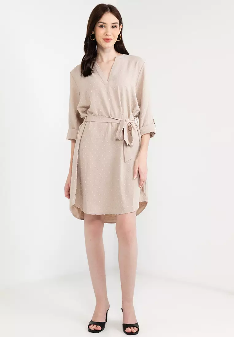 Jual JACQUELINE DE YONG Divya Dobby Belt Dress Original 2024 | ZALORA ...