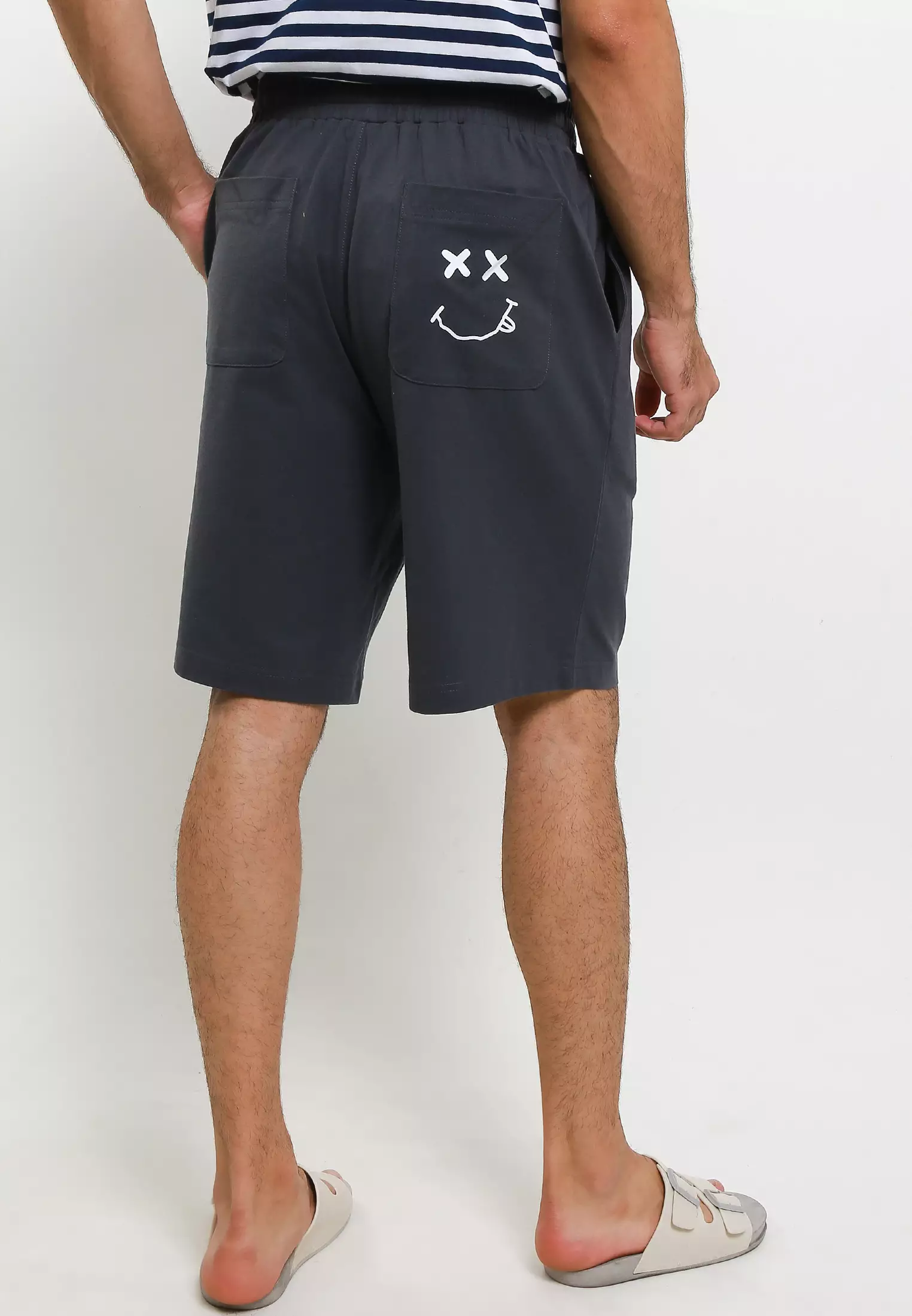 Jual Rigato Short Pant Smiley Original 2025 | ZALORA Indonesia