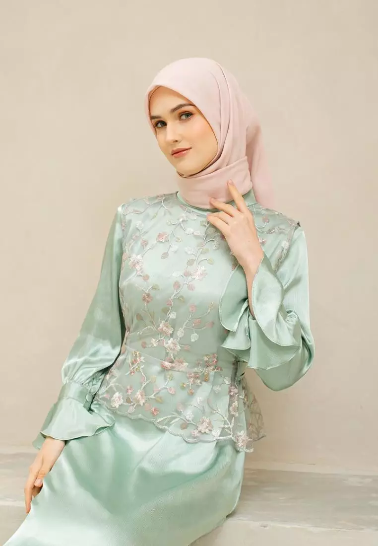 Jual EPC Eddy P Chandra EPC Gamis Zea- Misty Jade Original 2024 | ZALORA Indonesia