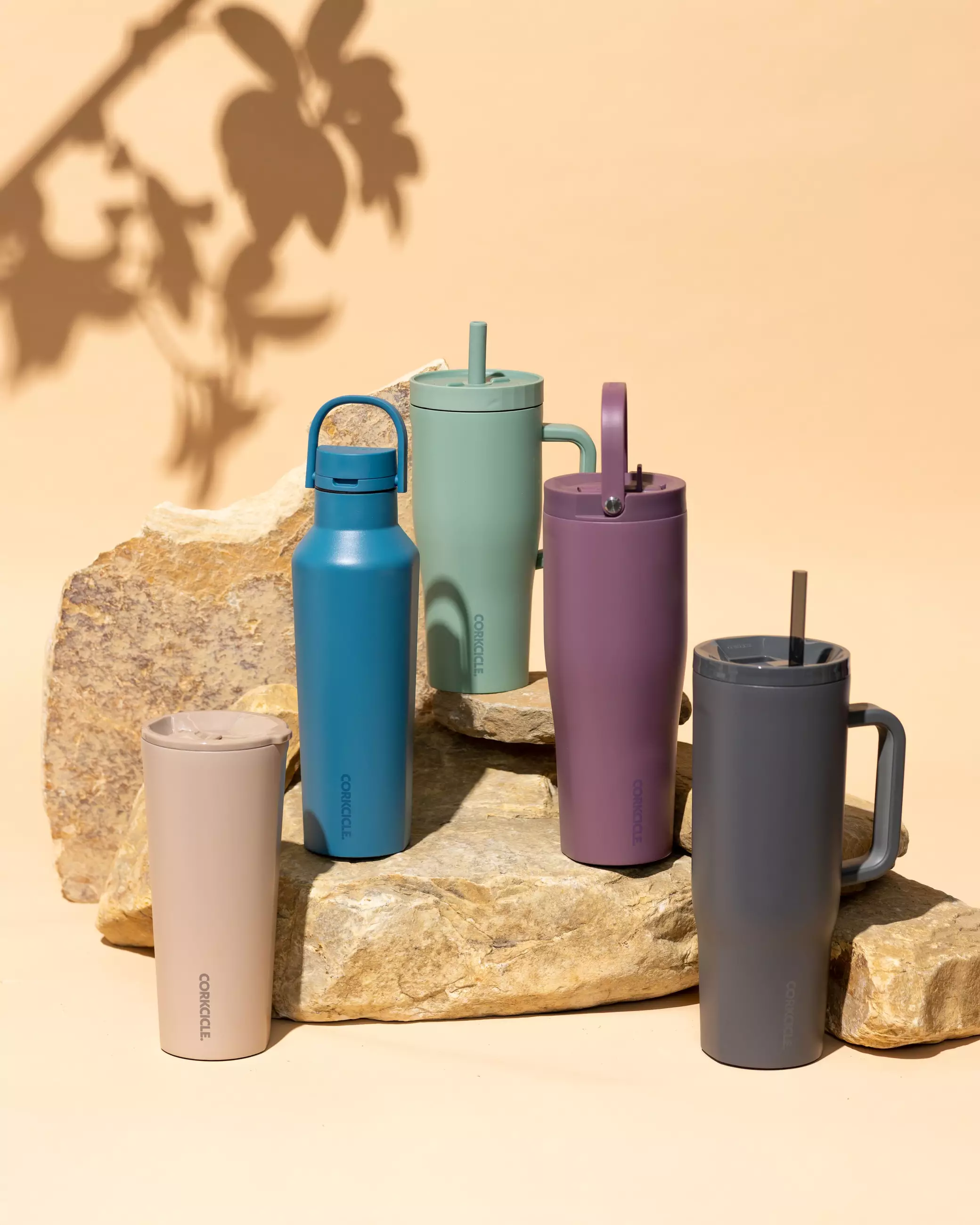 Jual Corkcicle CORKCICLE Go Cup XL 30oz - Mauve Original 2025 | ZALORA ...