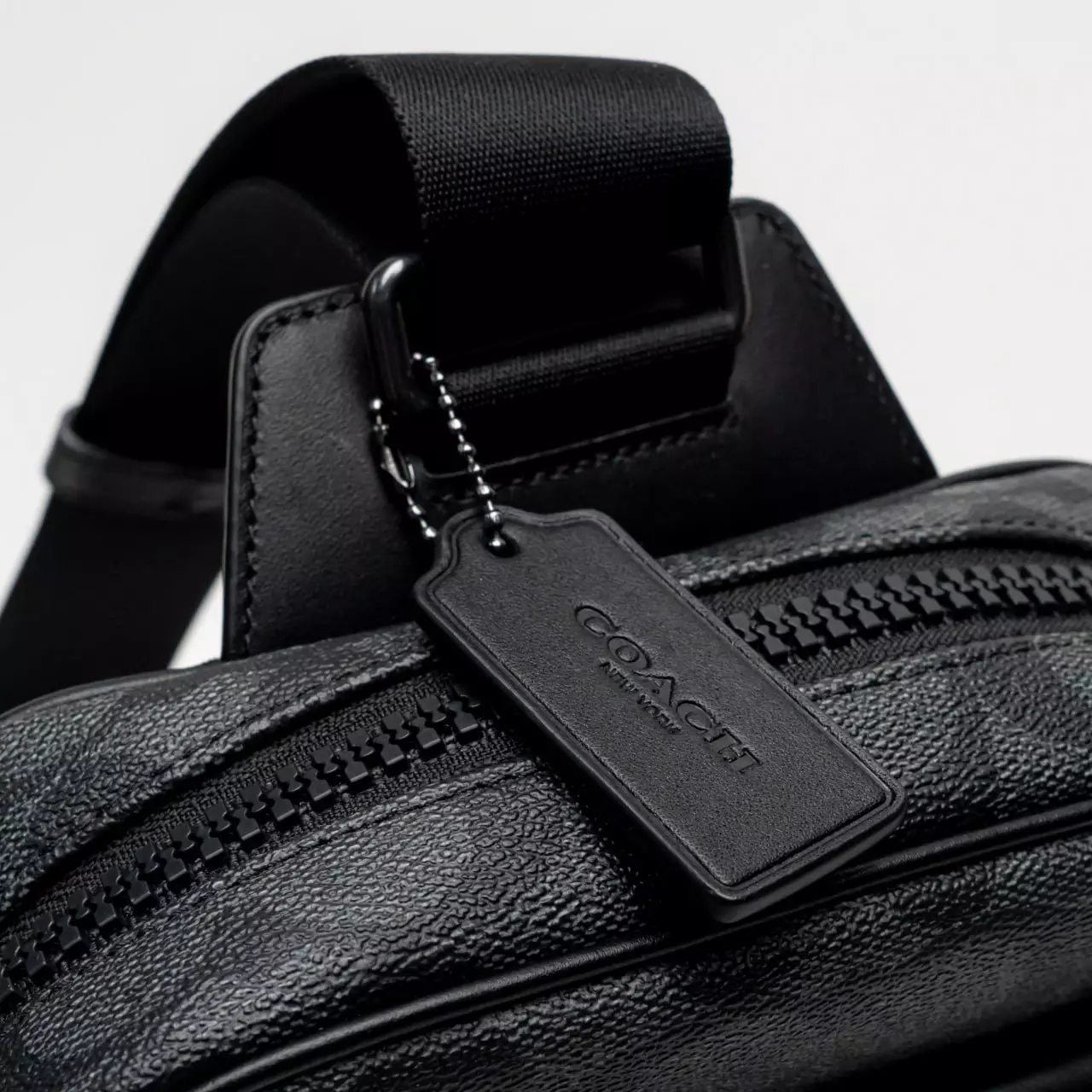 Jual Coach Coach Track Pack Signature Charcoal Black Original 2024 ...