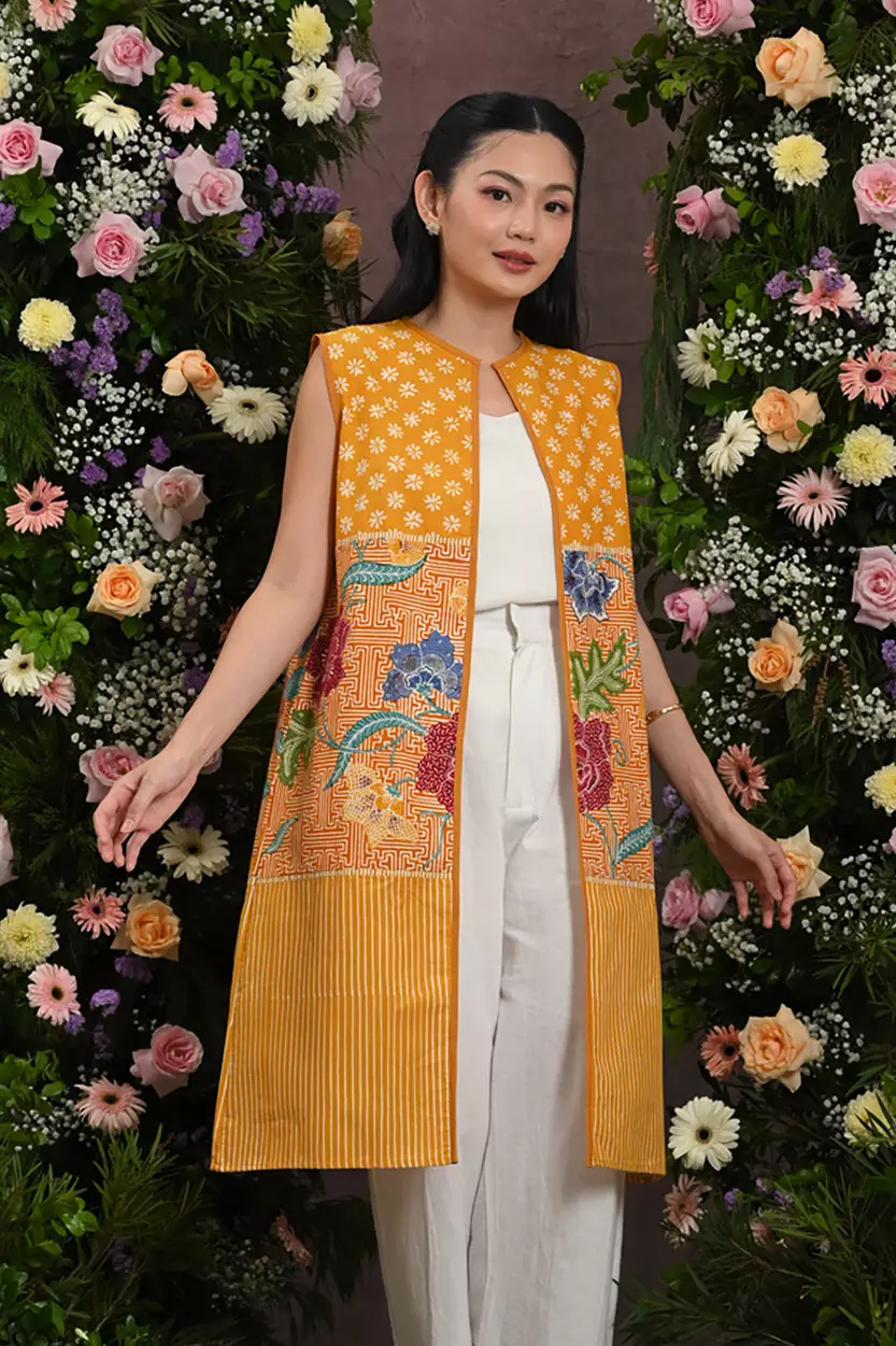 Jual Nona Rara Batik NONA RARA - Butterfy Encim T4075, Outer Kerja ...