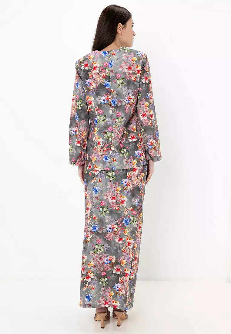 Buy Butik Sireh Pinang Baju Kurung Kedah Maryam Online | ZALORA Malaysia