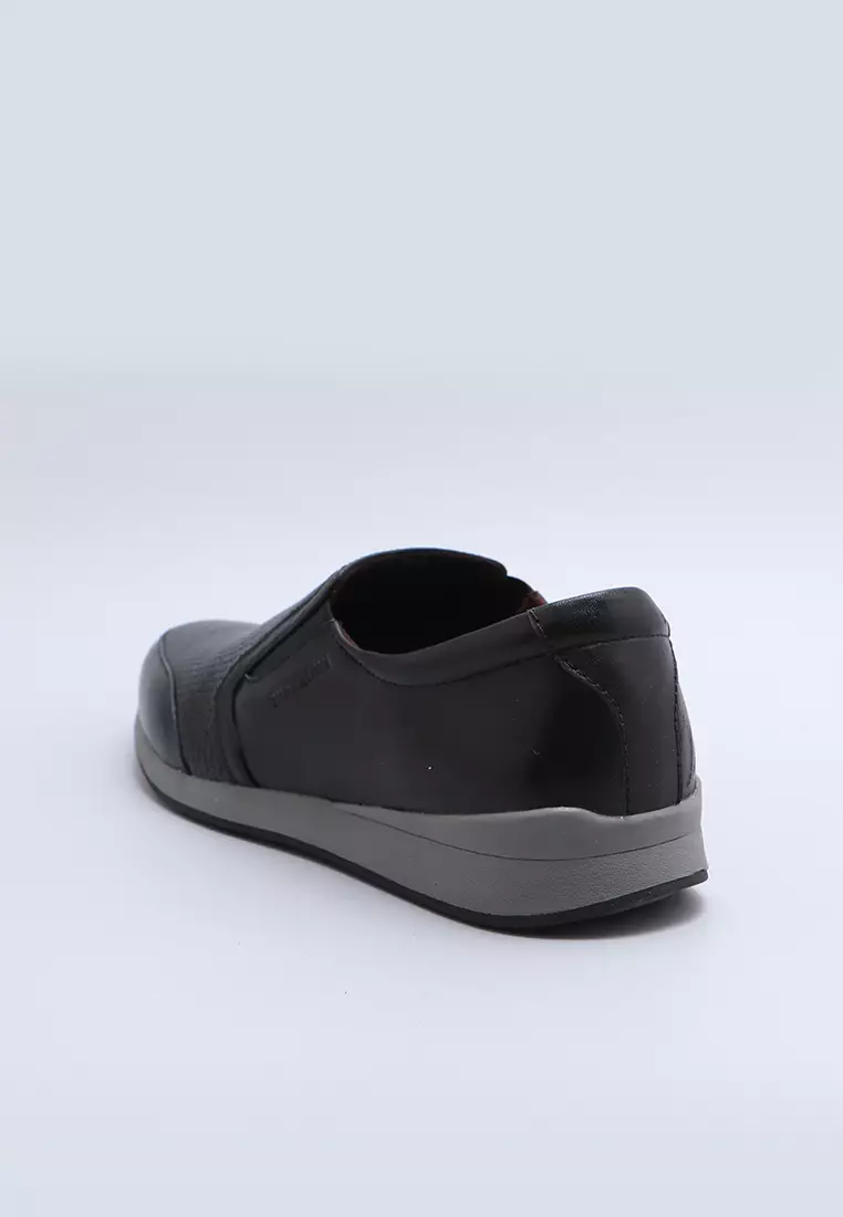 Jual Buccheri Buccheri Sepatu Pria Delve Black Original 2024 | ZALORA ...