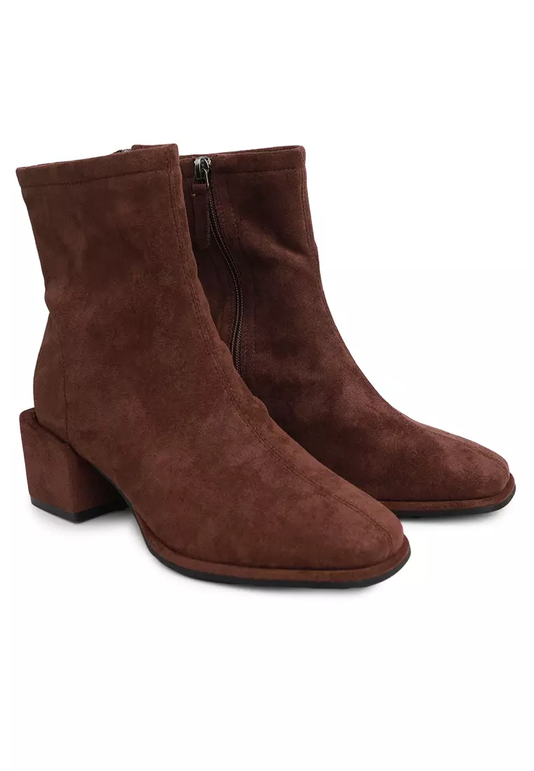 Buy Opera Shoes Opera Boots Series 1306 BR Online | ZALORA Malaysia