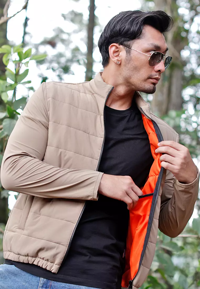 Jual Oxcon Oxcon Light Padded Jacket 2way Nylon stretch Beige Original ...