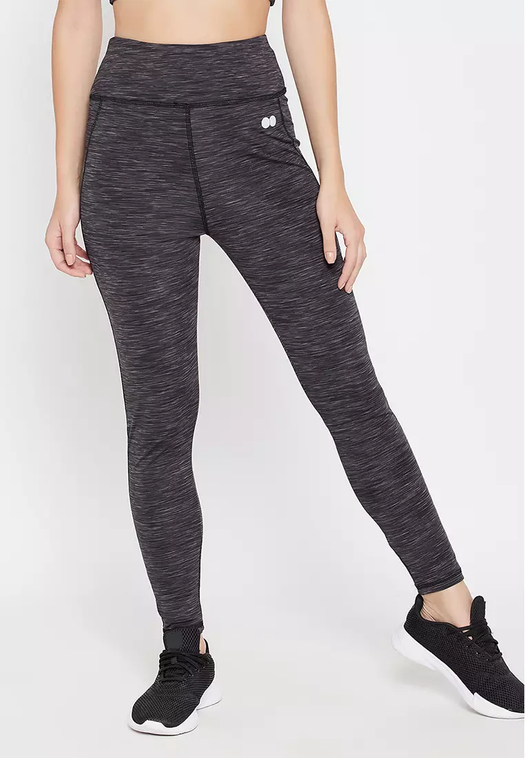 Clovia Clovia Snug Fit High-Rise Ankle-Length Active Tights in Black ...