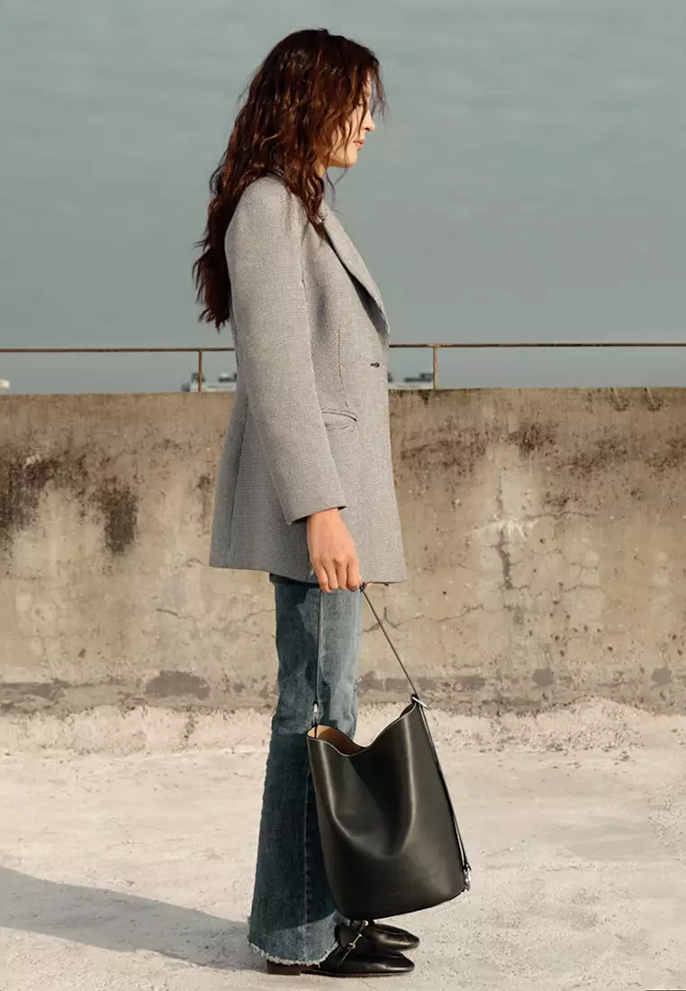 Buy RABEANCO VERA Demi Bucket - Black 2025 Online | ZALORA Philippines