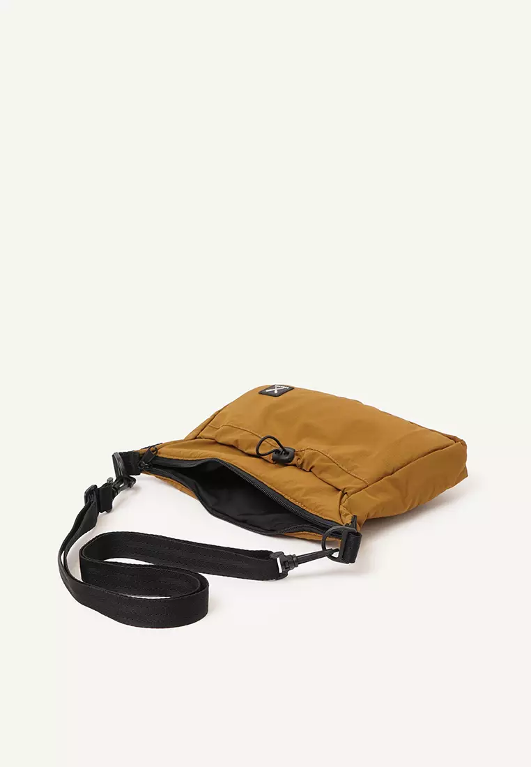 Buy REGATTA Mini Sling Bag In Nylon Ripstop Fabric 2024 Online | ZALORA ...