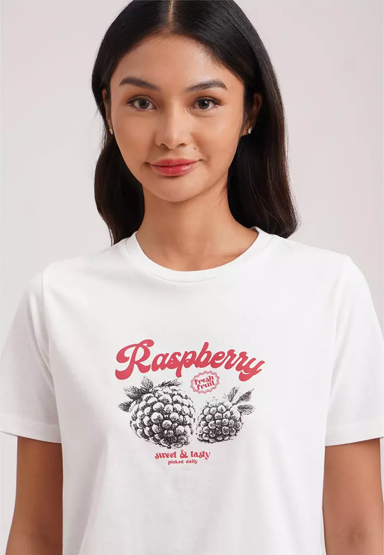Buy Penshoppe Raspberry Relaxed Fit Graphic T-Shirt 2025 Online | ZALORA