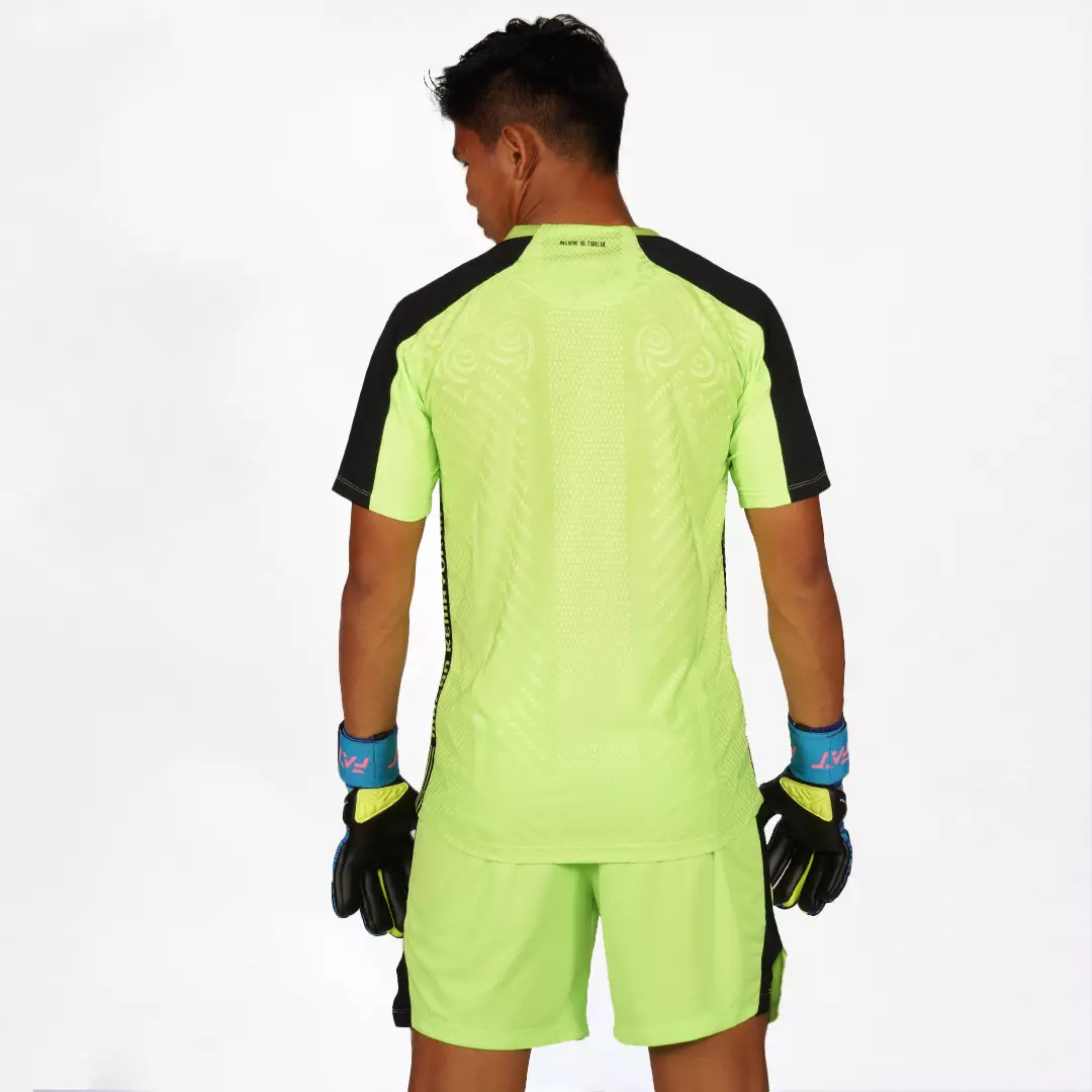 Jual Persija Jakarta JUARAGA PERSIJA JERSEY - PLAYER ISSUE VORTEXION ...