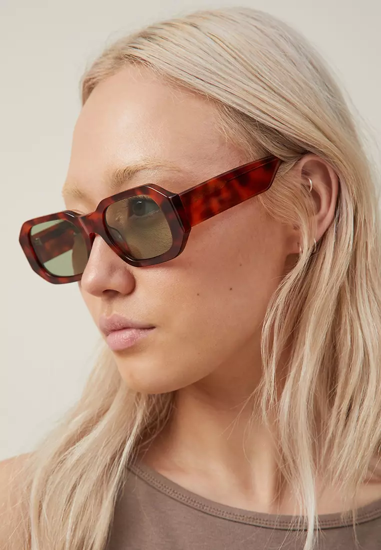 Buy Rubi Kennedy Square Sunglasses 2025 Online | ZALORA Philippines