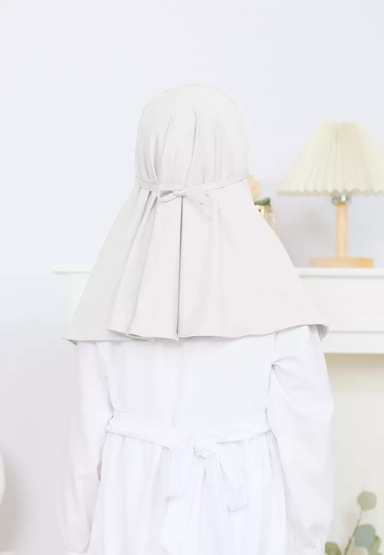 Jual COTTON BEE Cotton Bee - Khansa Bergo Tali Anak | Hijab Instan Anak Tali Non Pad - L ...