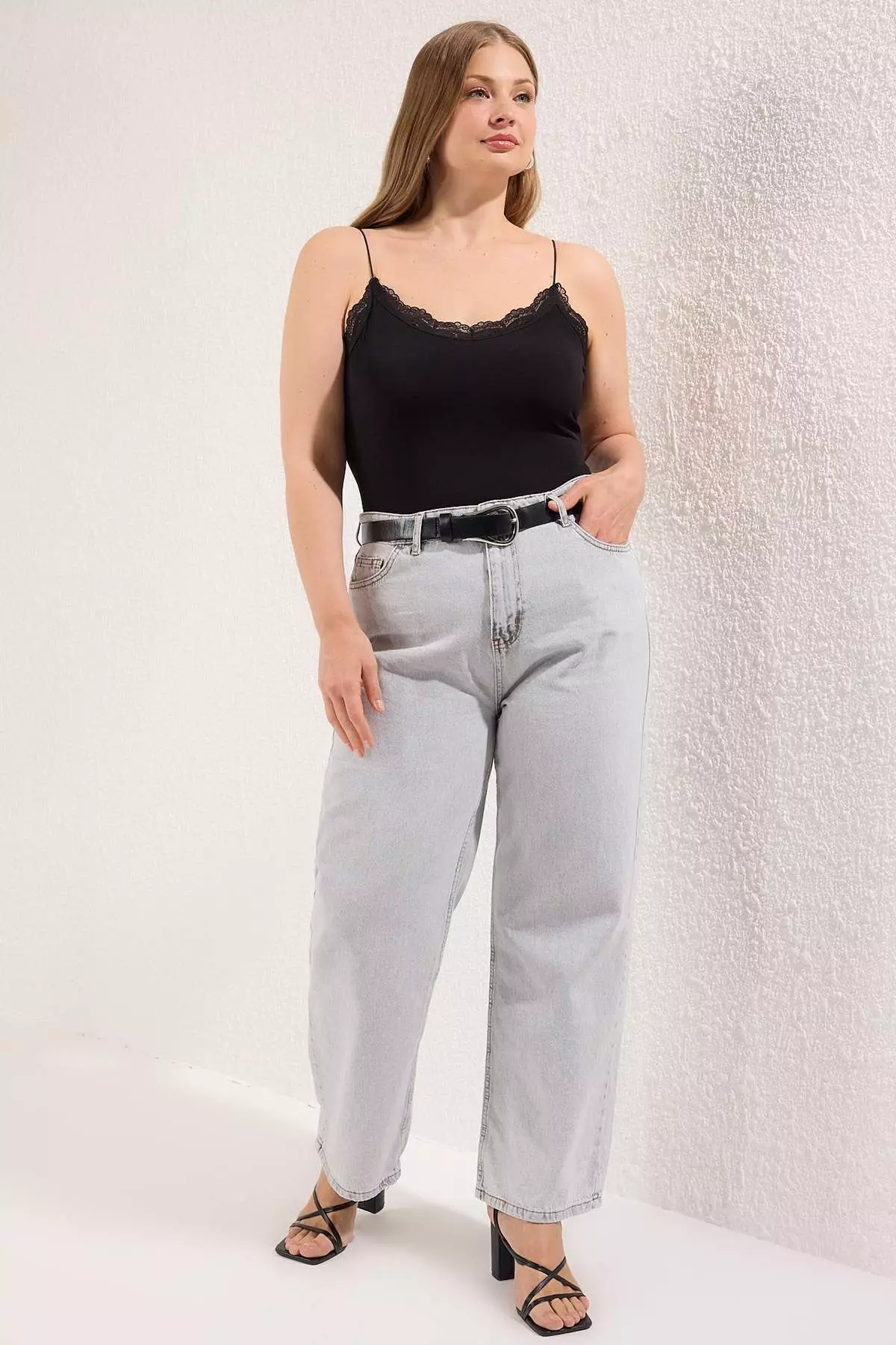 Buy Trendyol Black Lace Detailed Fitted/Fitted Stretchy Knitted Body ...