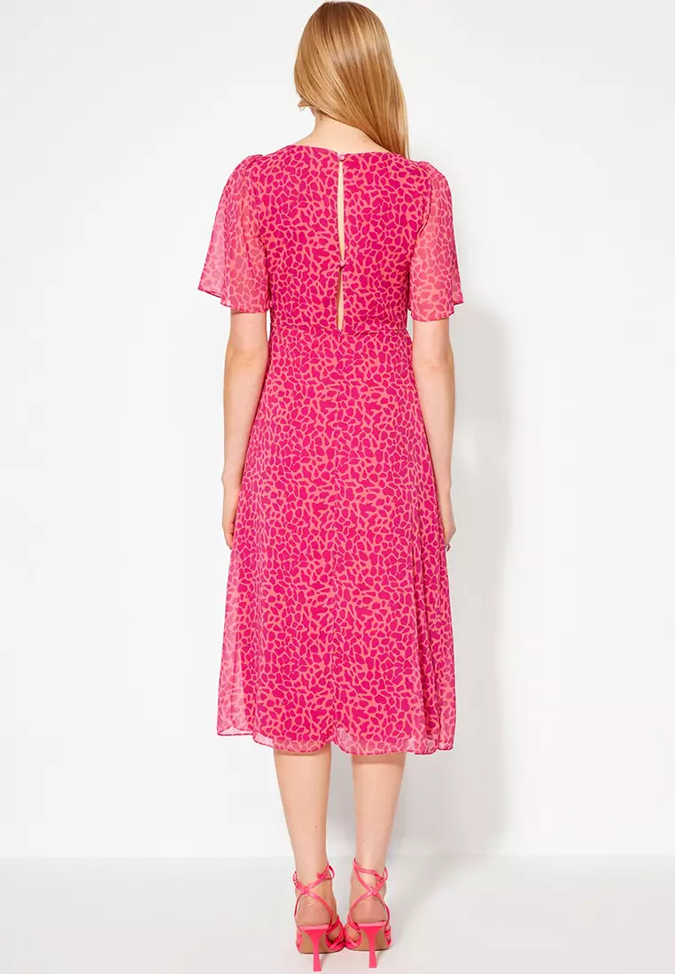 Buy Trendyol Patterned Midi Dress 2025 Online | ZALORA