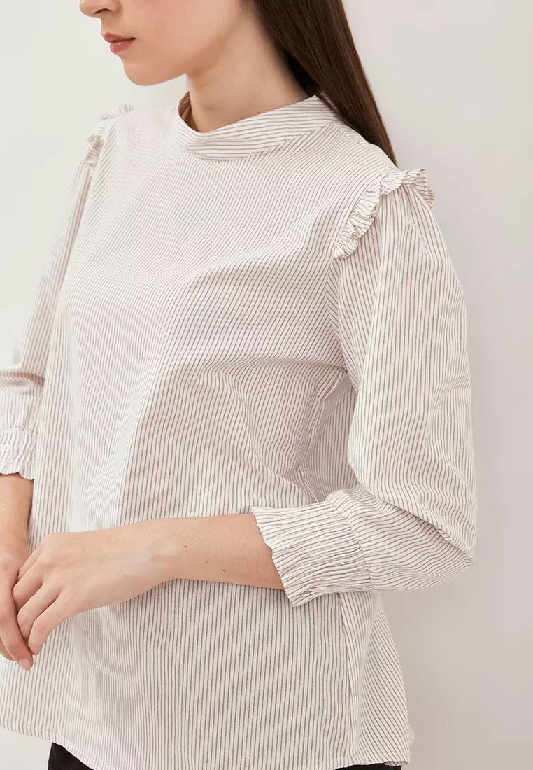 Jual Simplicity SIMPLICITY Stripes Shoulder Frill Blouse Vol.2 Original ...