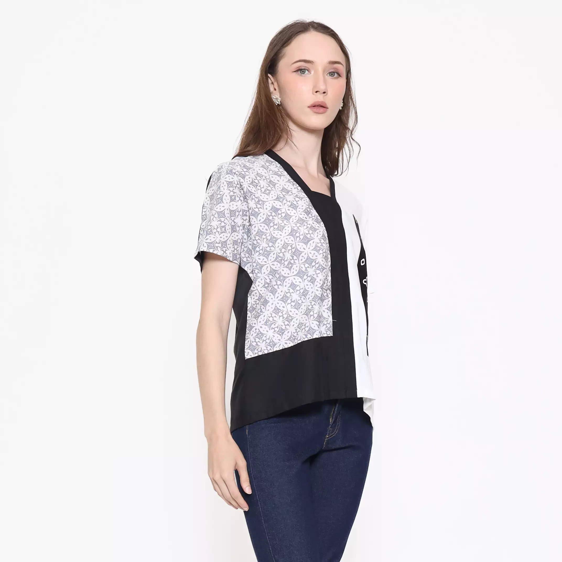 Jual bhatara batik RIA BLOUSE Original 2025 | ZALORA Indonesia