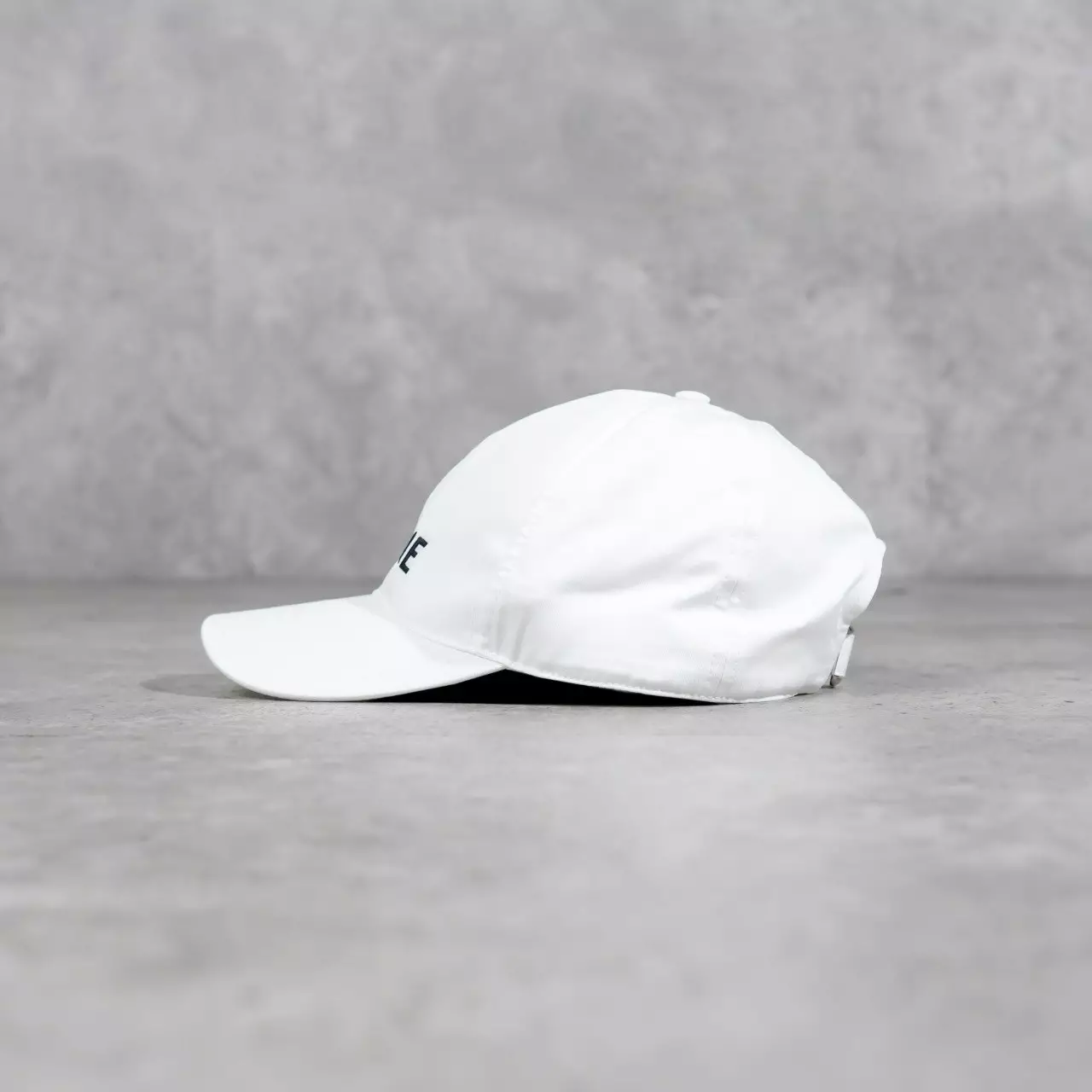 Jual Celine Topi CELINE TEXT EMBROIDERY BLACK WHITE CAP 100% ORIGINAL ...