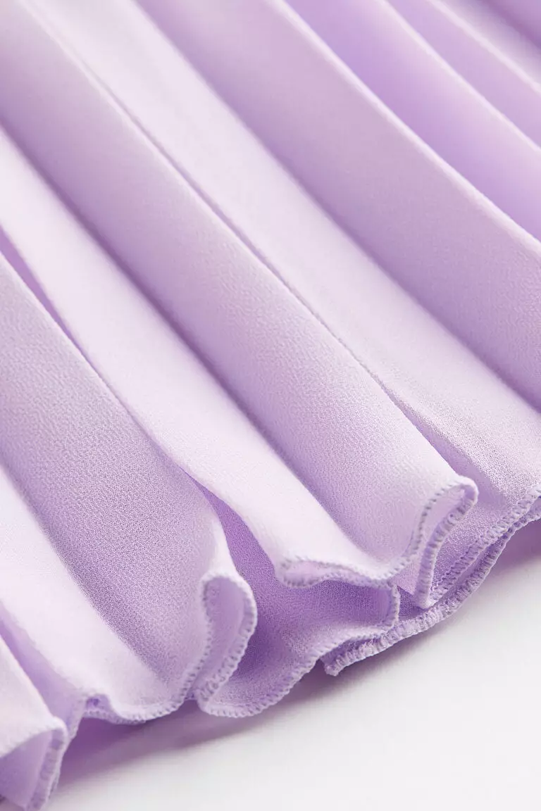 Jual H&M Pleated chiffon skirt Original 2025 | ZALORA Indonesia