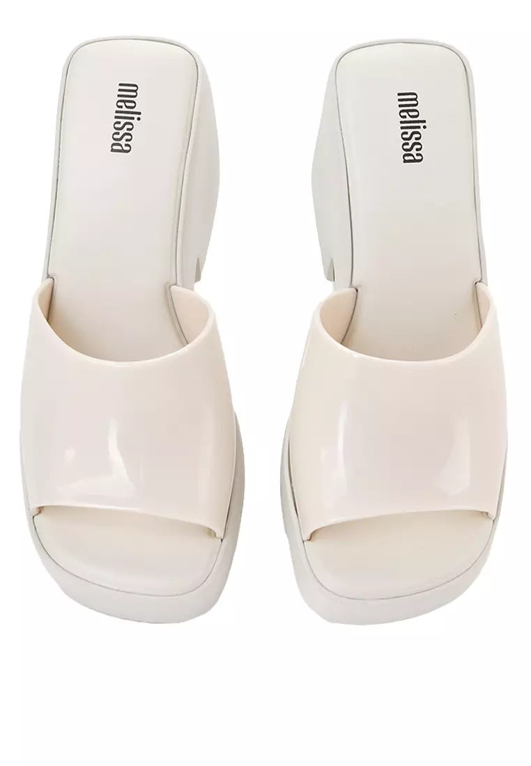 Jual Melissa Posh Ad Original 2026 | ZALORA Indonesia