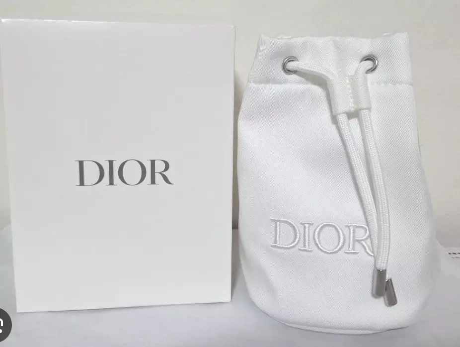 Jual DIOR Dior White Drawstring Pouch Original 2024 | ZALORA Indonesia