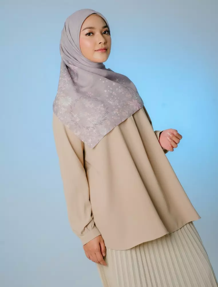 Jual ZOYA ZANIAH Scarf Oyster Grey - Kerudung Hijab Segiempat Motif With Pouch Ziplock - Bahan ...
